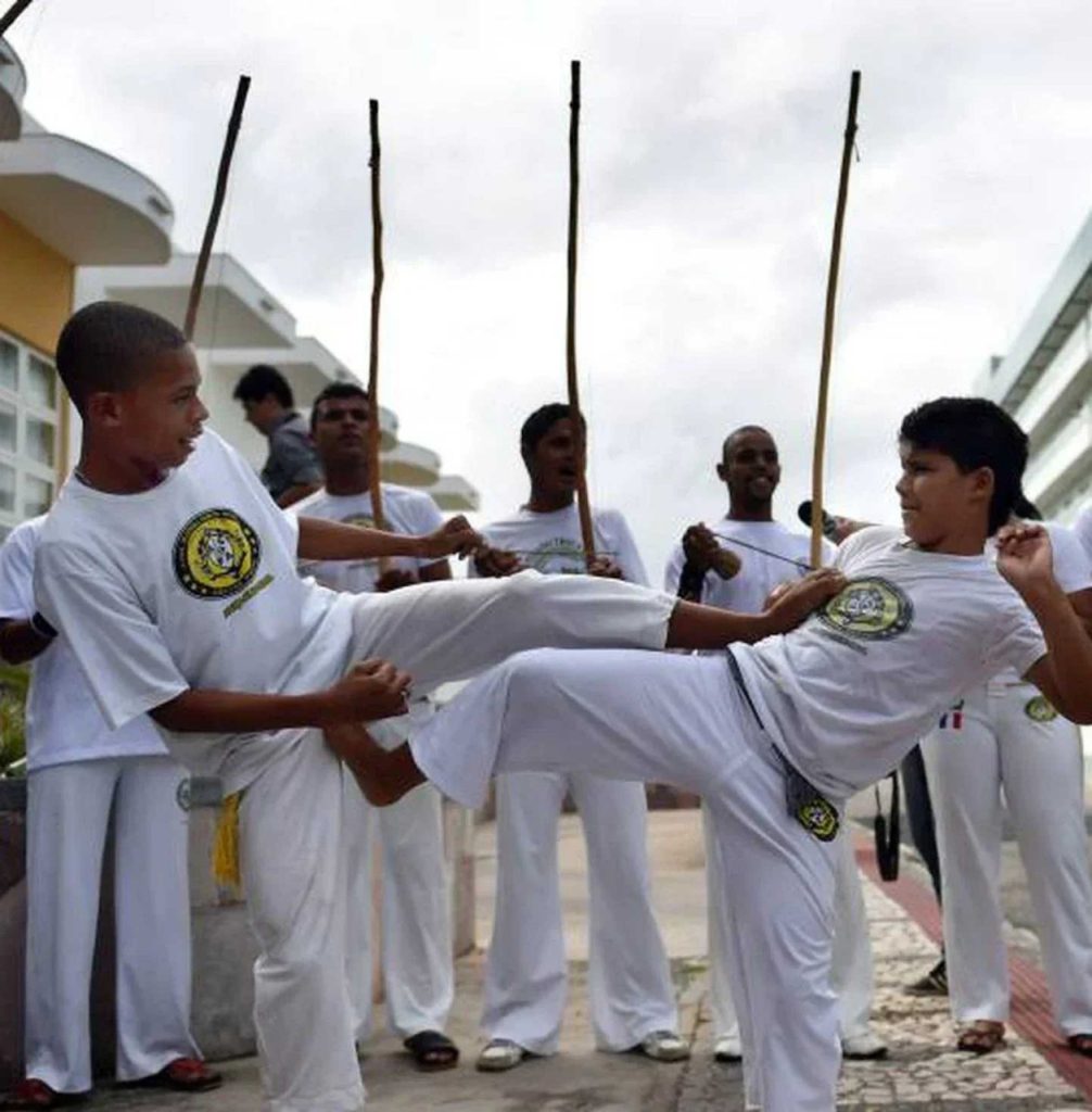 Capoeira cresce e se organiza internacionalmente em busca da Olimpíada ...